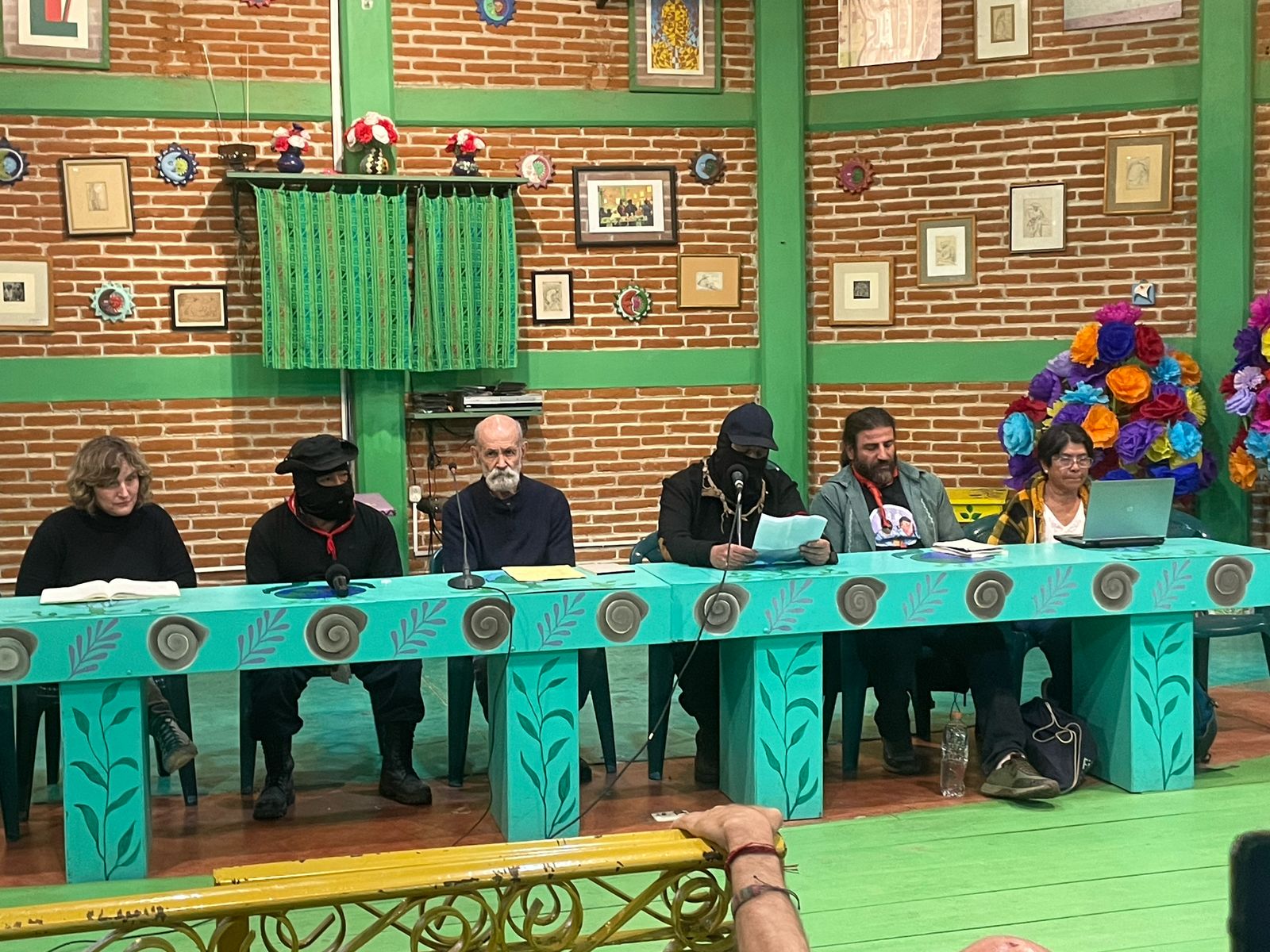 La Jornada Maya | Nacional | La Jornada | Reaparece el capitán Marcos ...