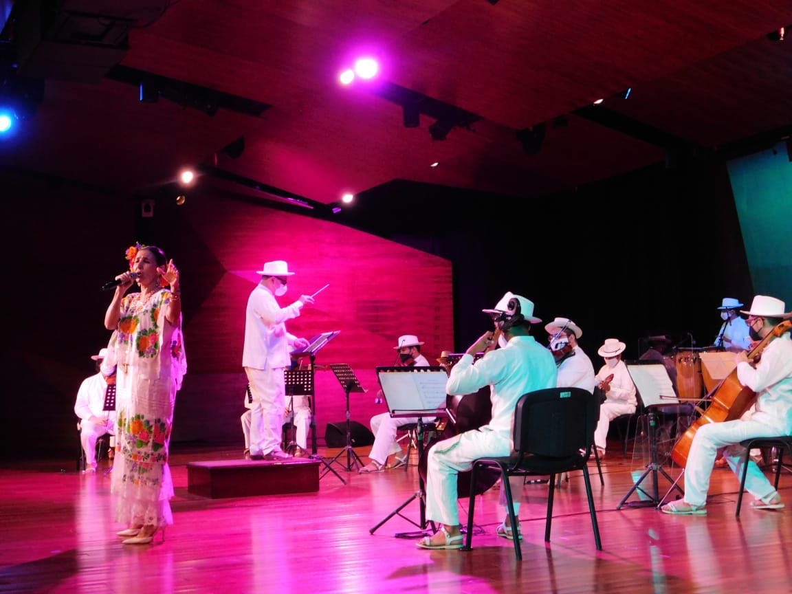 La Jornada Maya | Yucatán | Juan Manuel Contreras | Erica Millet ...