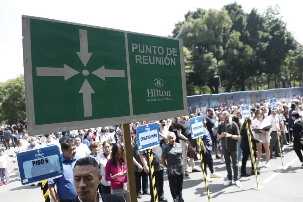 La Jornada Maya | Nacional | La Jornada | Alerta de sismo por celular a más de 80 millones de ...